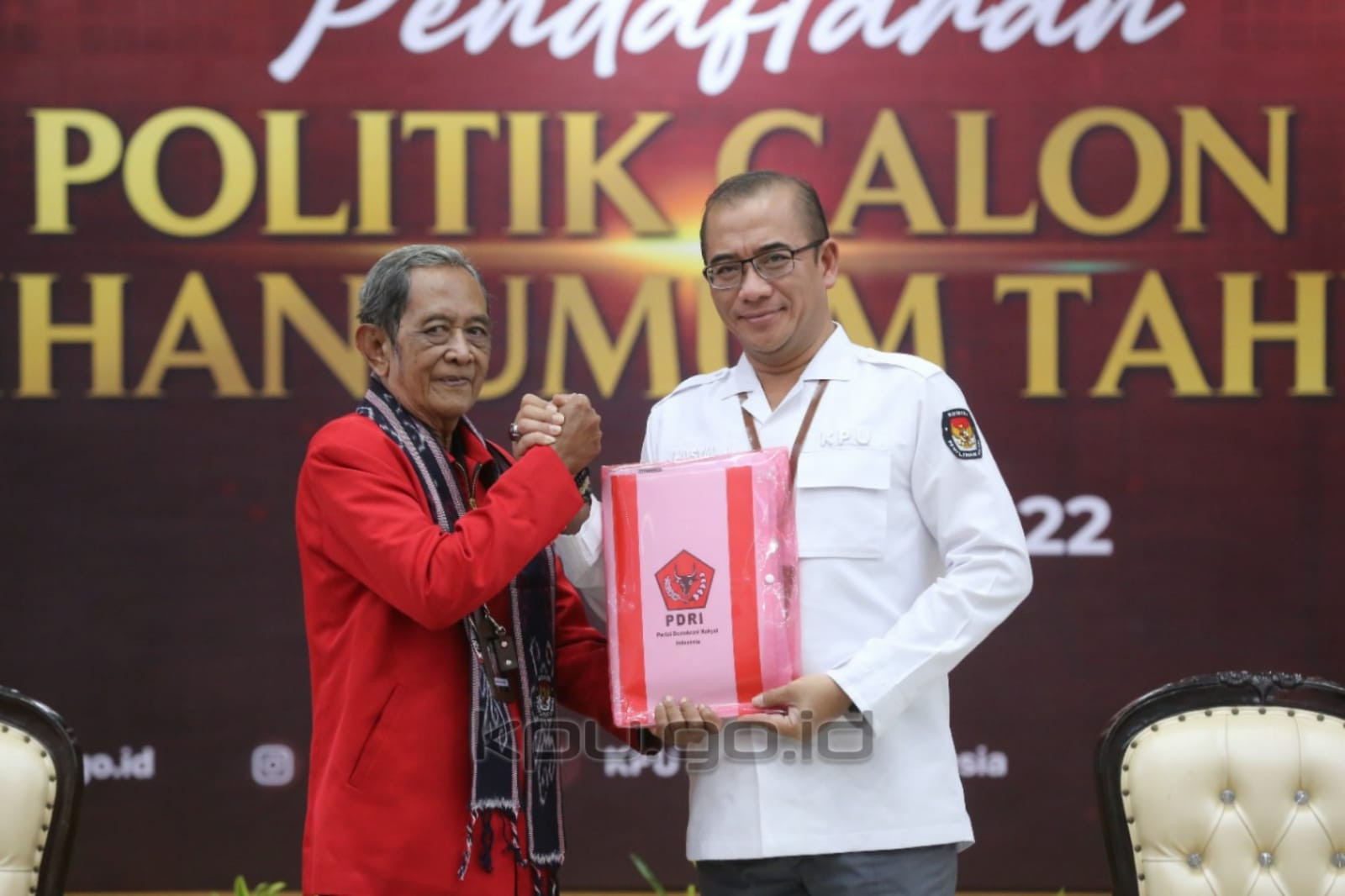 Partai Demokrasi Rakyat Indonesia (PDRI) Mendaftar ke KPU Sebagai Calon ...