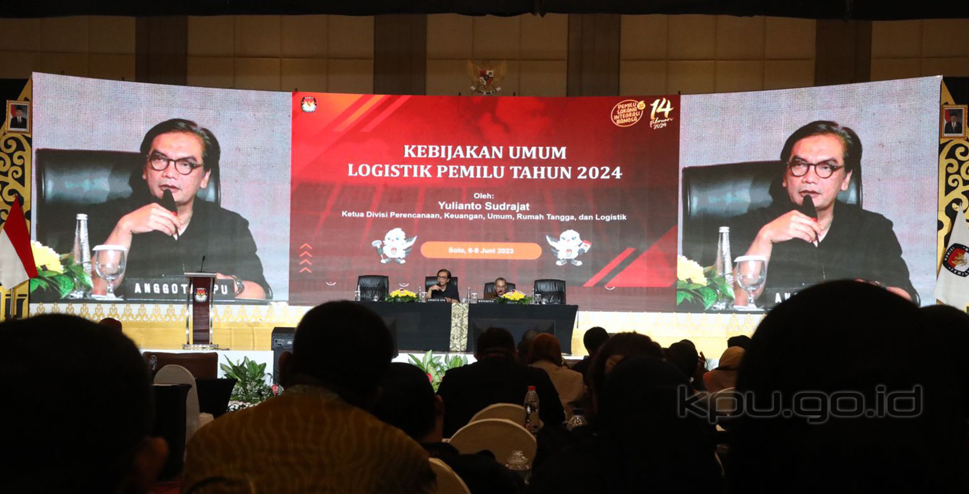 Distribusi Kewenangan Logistik - KPU