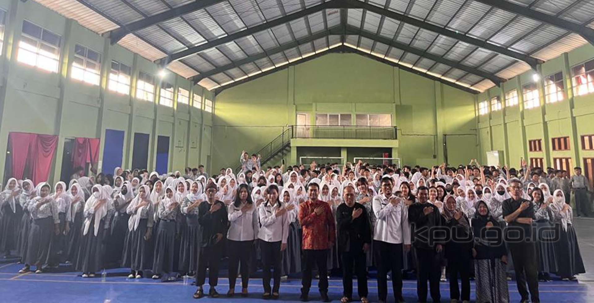 Sosdiklih KPU Jawa Barat Sapa Gen Z SMA 27 Kota Bandung - KPU